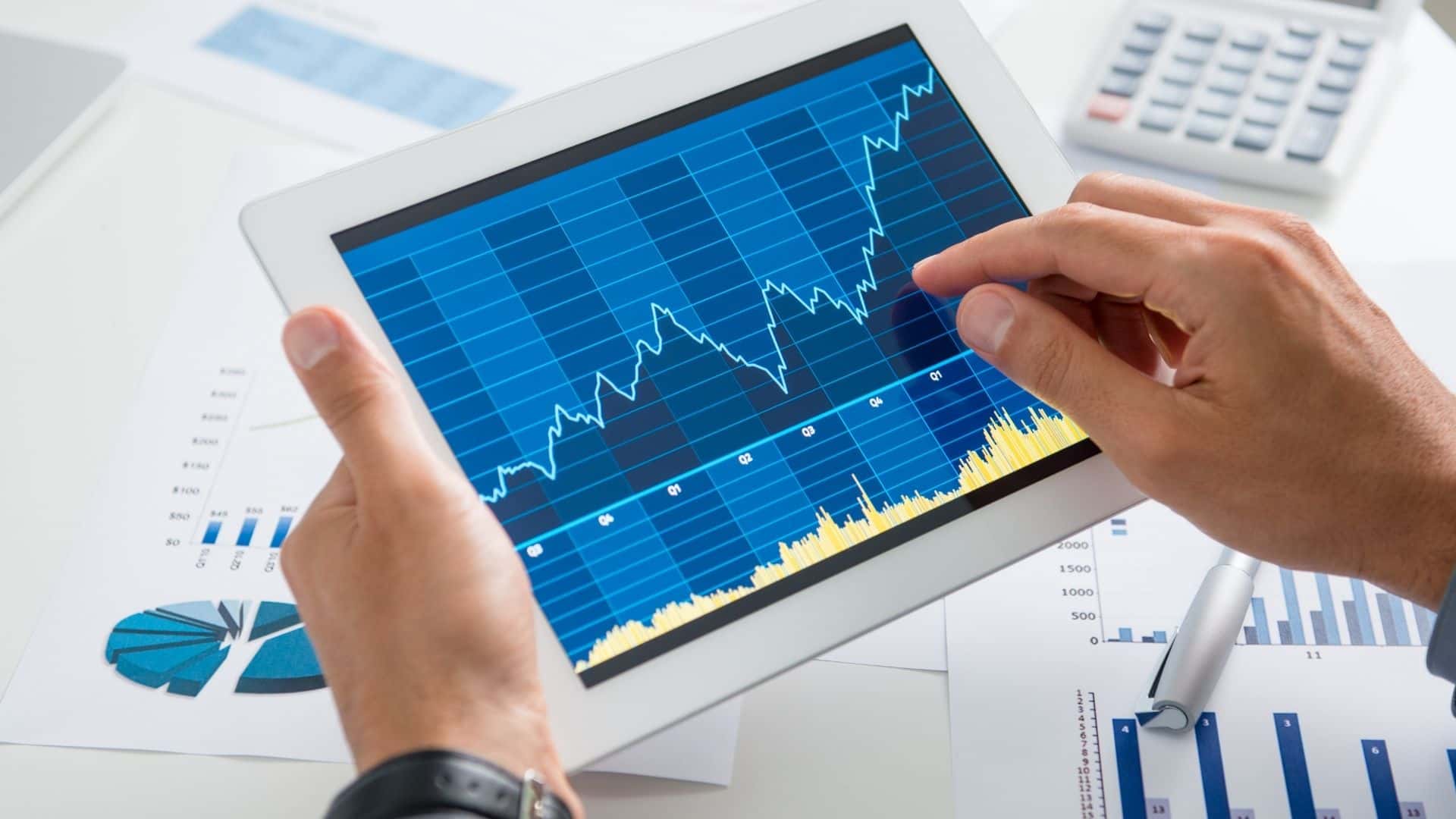 How to Do Fundamental Analysis + Examples | Stepwise Guide